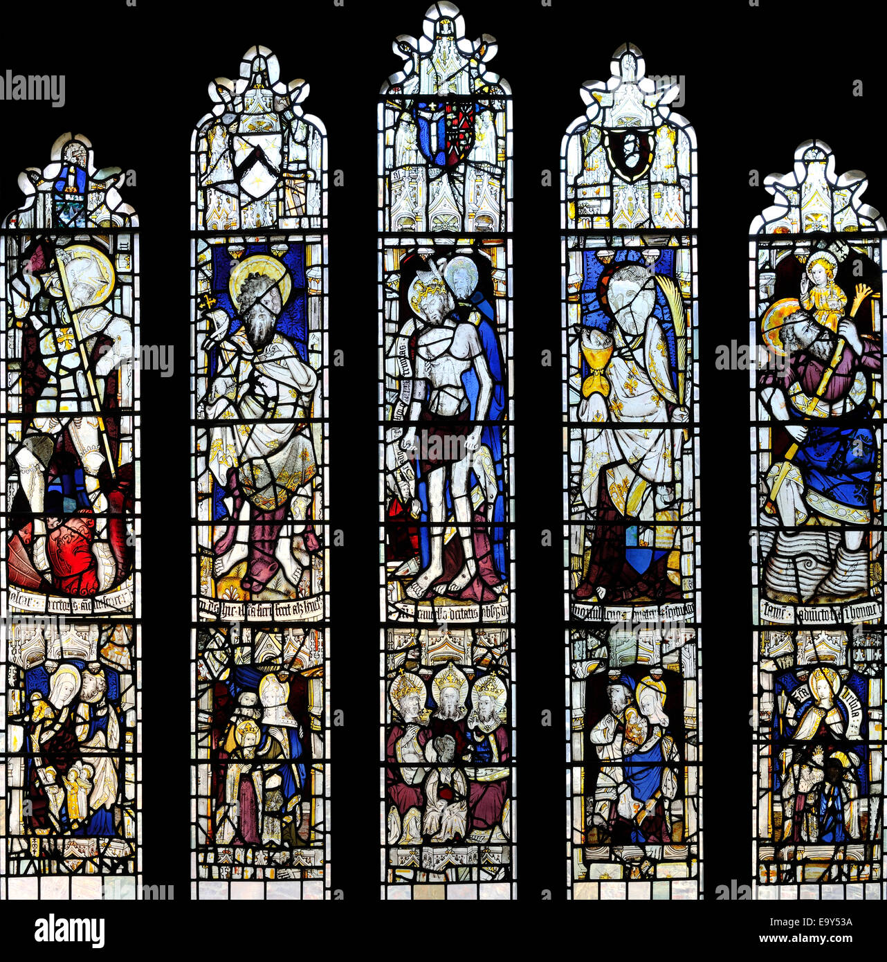 15th century medieval stained glass window hi-res stock photography and ...