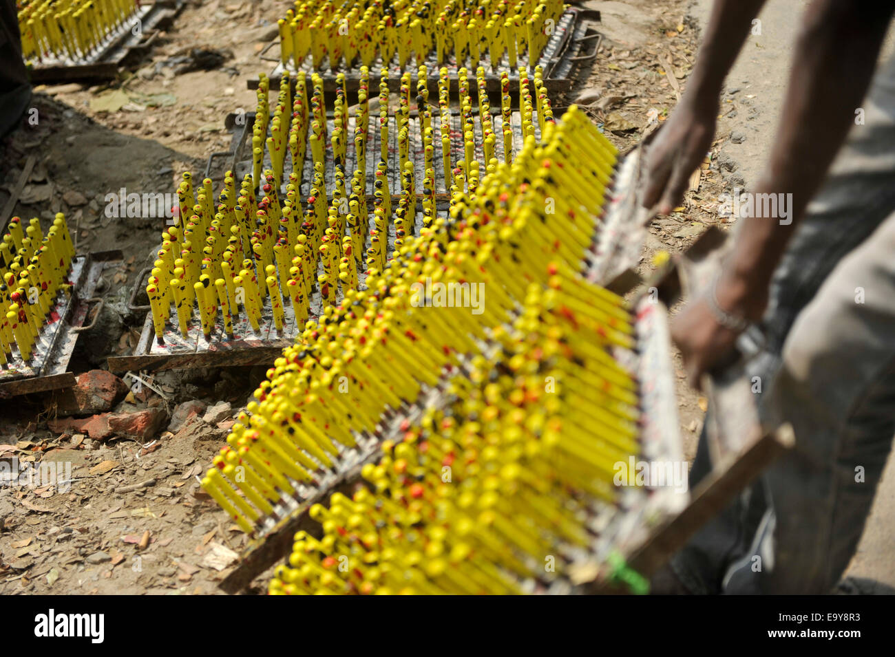A Child works in a balloon factory's field at Dhaka. In Bangladesh ...