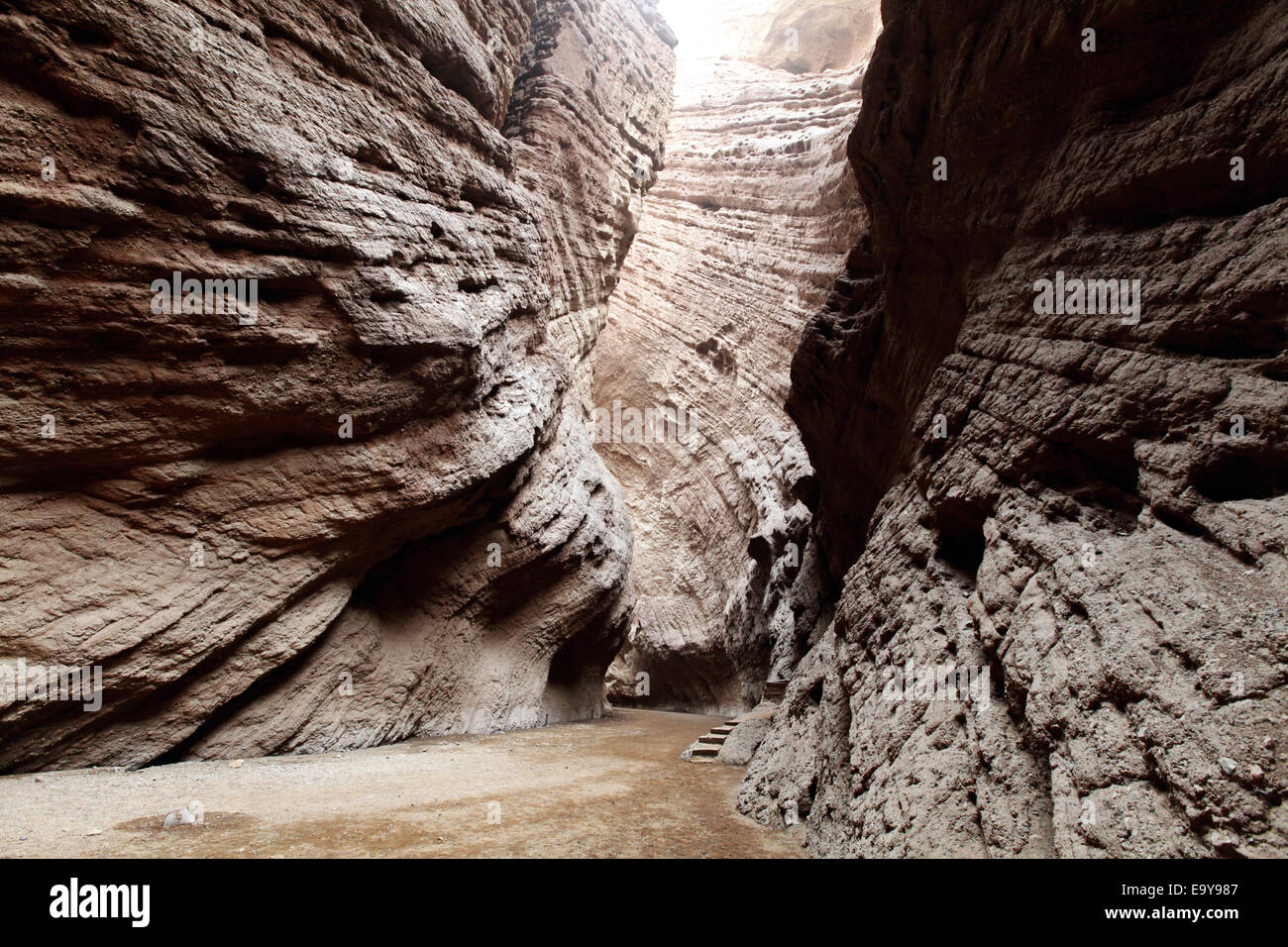 Kuqa , Xinjiang Tianshan Grand Canyon Stock Photo - Alamy