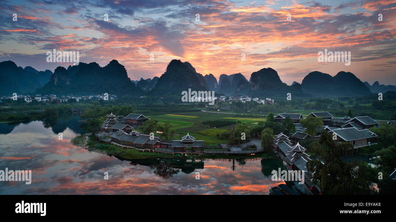 Guilin, Yangshuo scenery Stock Photo - Alamy