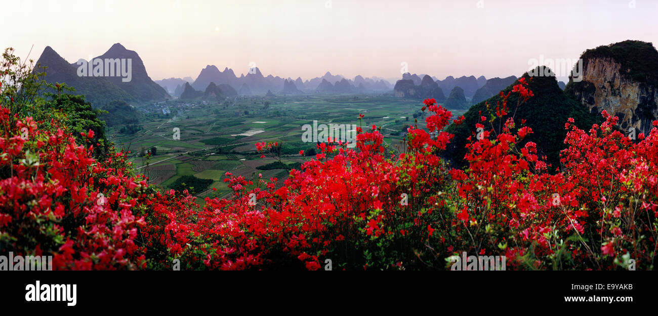 Guilin, Yangshuo scenery Stock Photo - Alamy