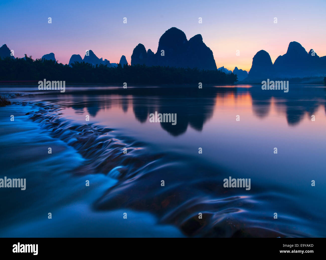 Guilin, Yangshuo scenery Stock Photo - Alamy