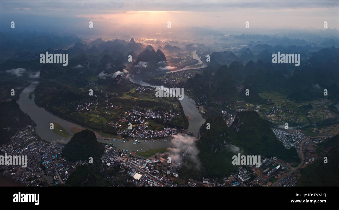 Guilin, Yangshuo scenery Stock Photo - Alamy