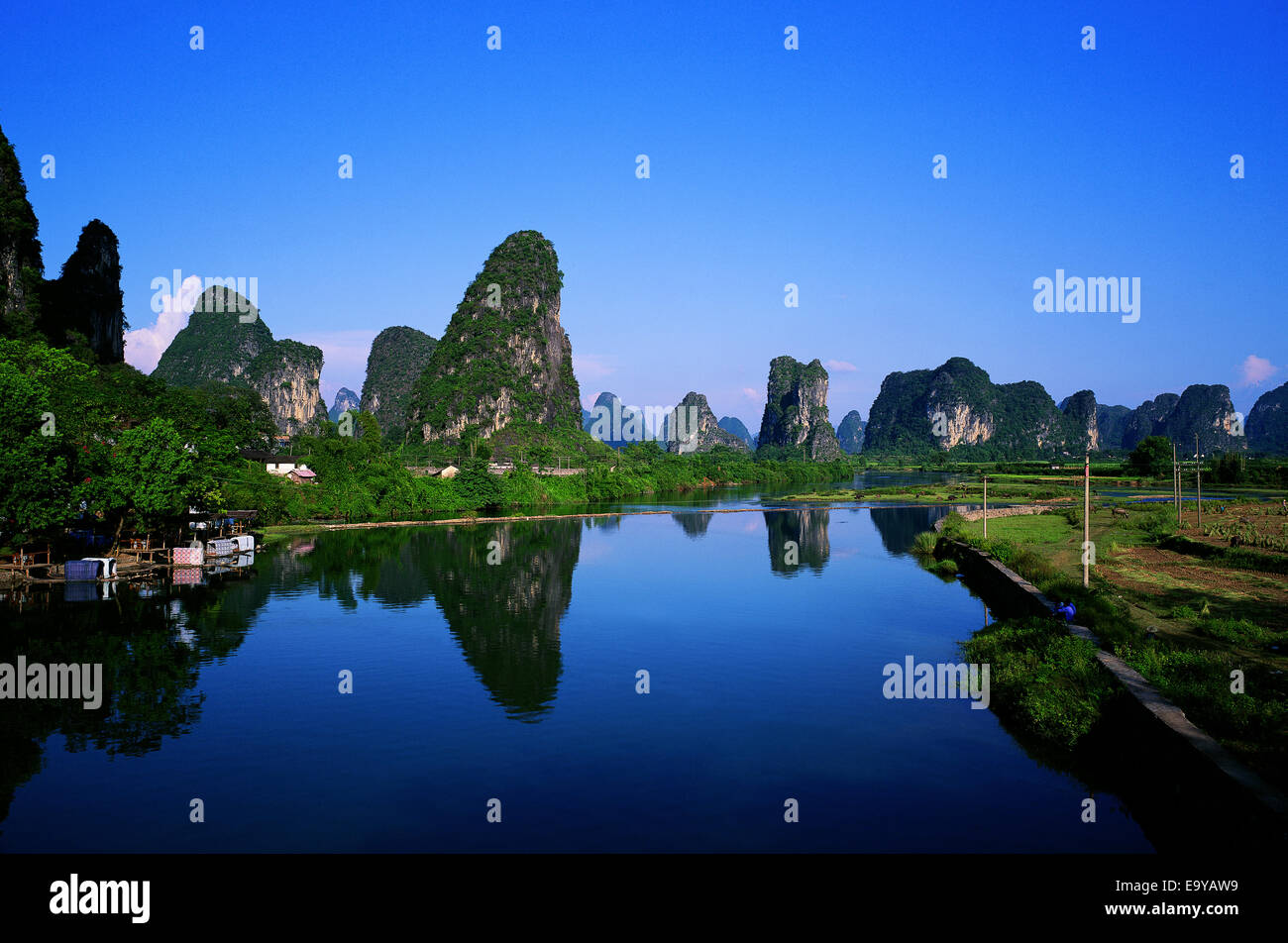 Guilin, Yangshuo scenery Stock Photo - Alamy