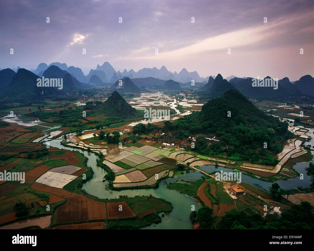 Guilin, Yangshuo scenery Stock Photo - Alamy