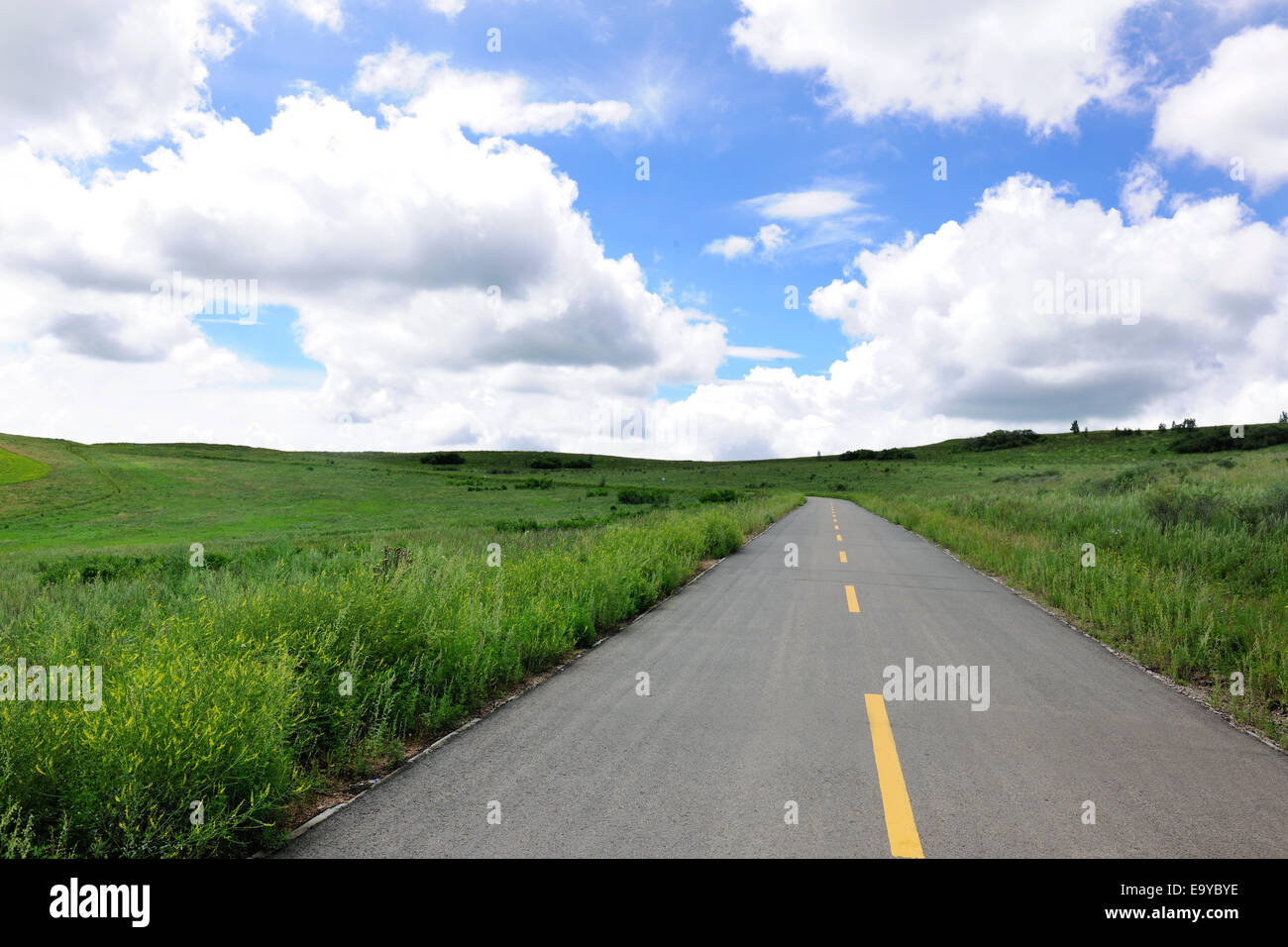 Highway inner lane hi-res stock photography and images - Alamy