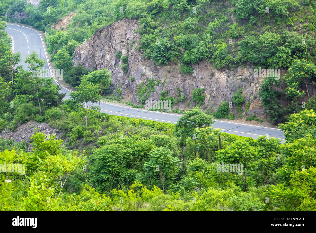 Undulating mountain landscape hi-res stock photography and images - Alamy