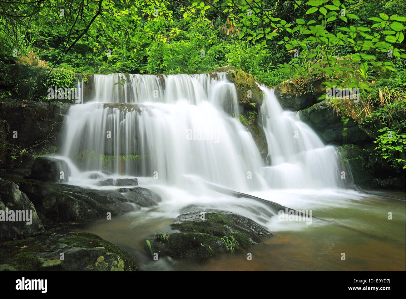 Huanglong waterfall scenery Stock Photo - Alamy