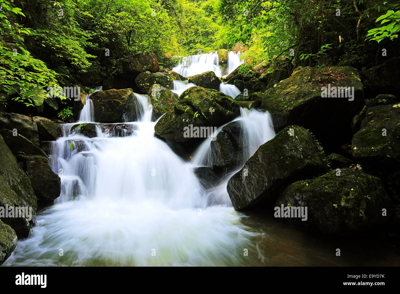 Huanglong waterfall scenery Stock Photo - Alamy