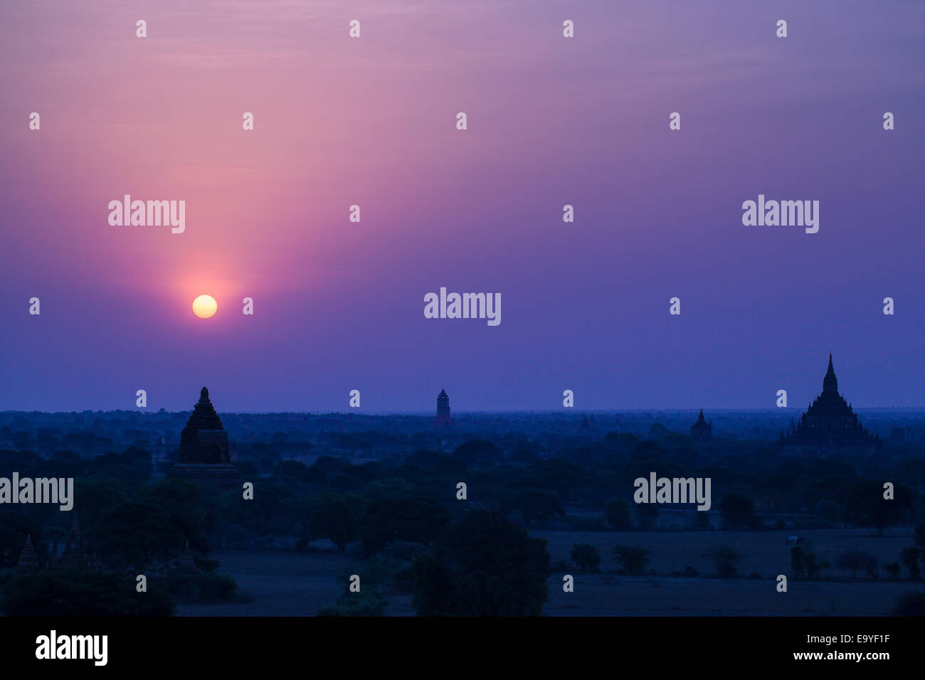 Myanmar Bagan buildings Stock Photo - Alamy