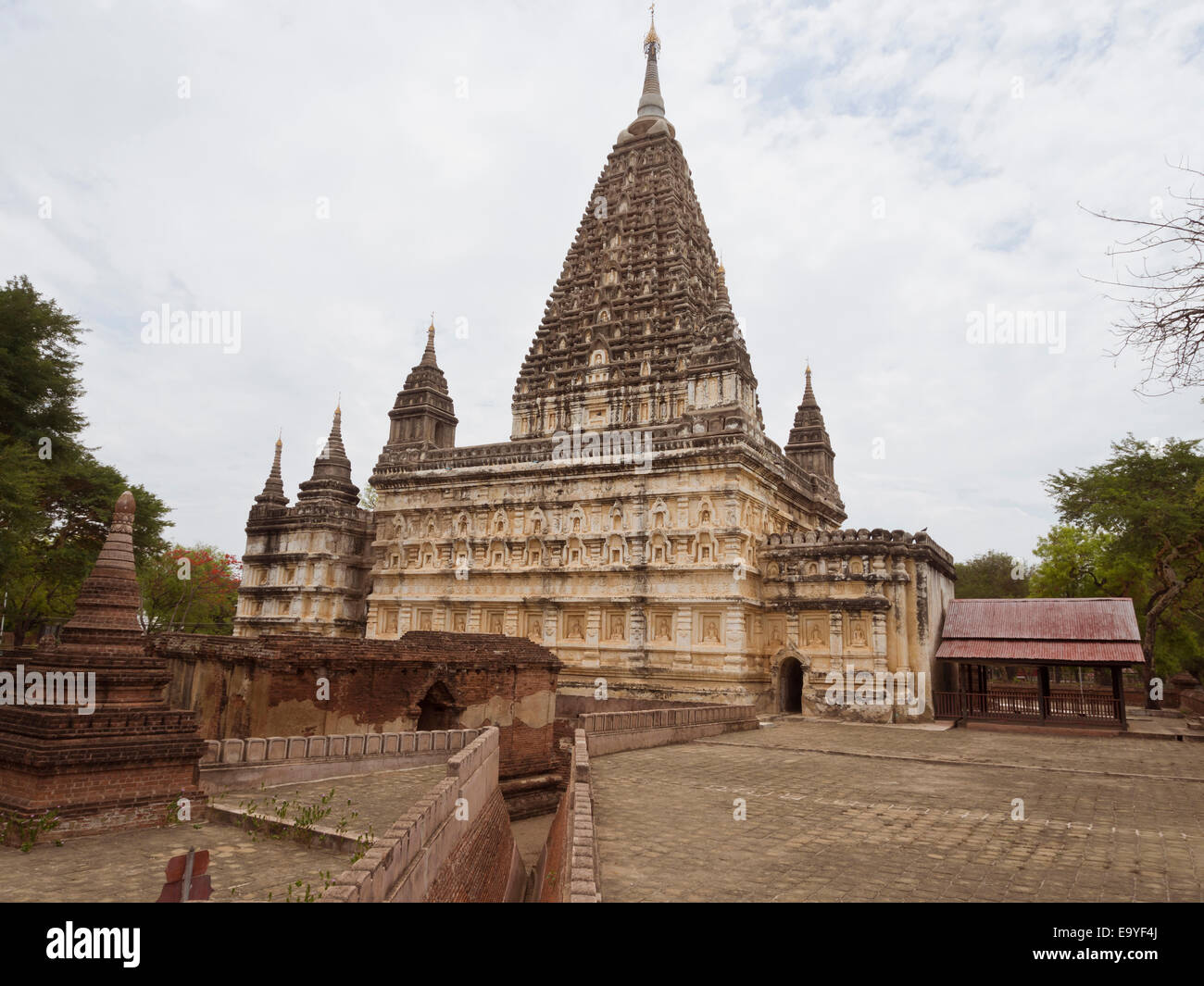 Myanmar Bagan building Stock Photo - Alamy