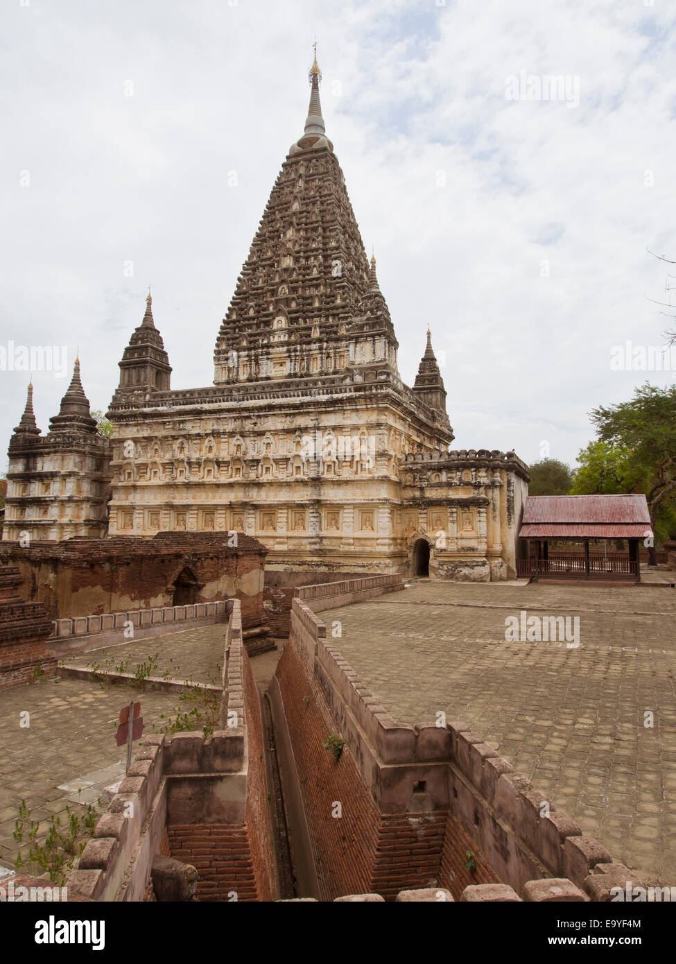 Myanmar Bagan building Stock Photo - Alamy