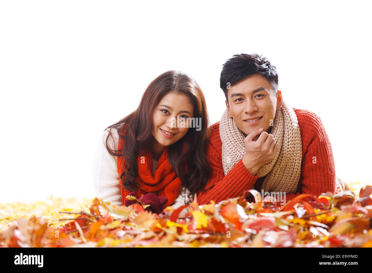 Non white couple nature hi-res stock photography and images - Alamy