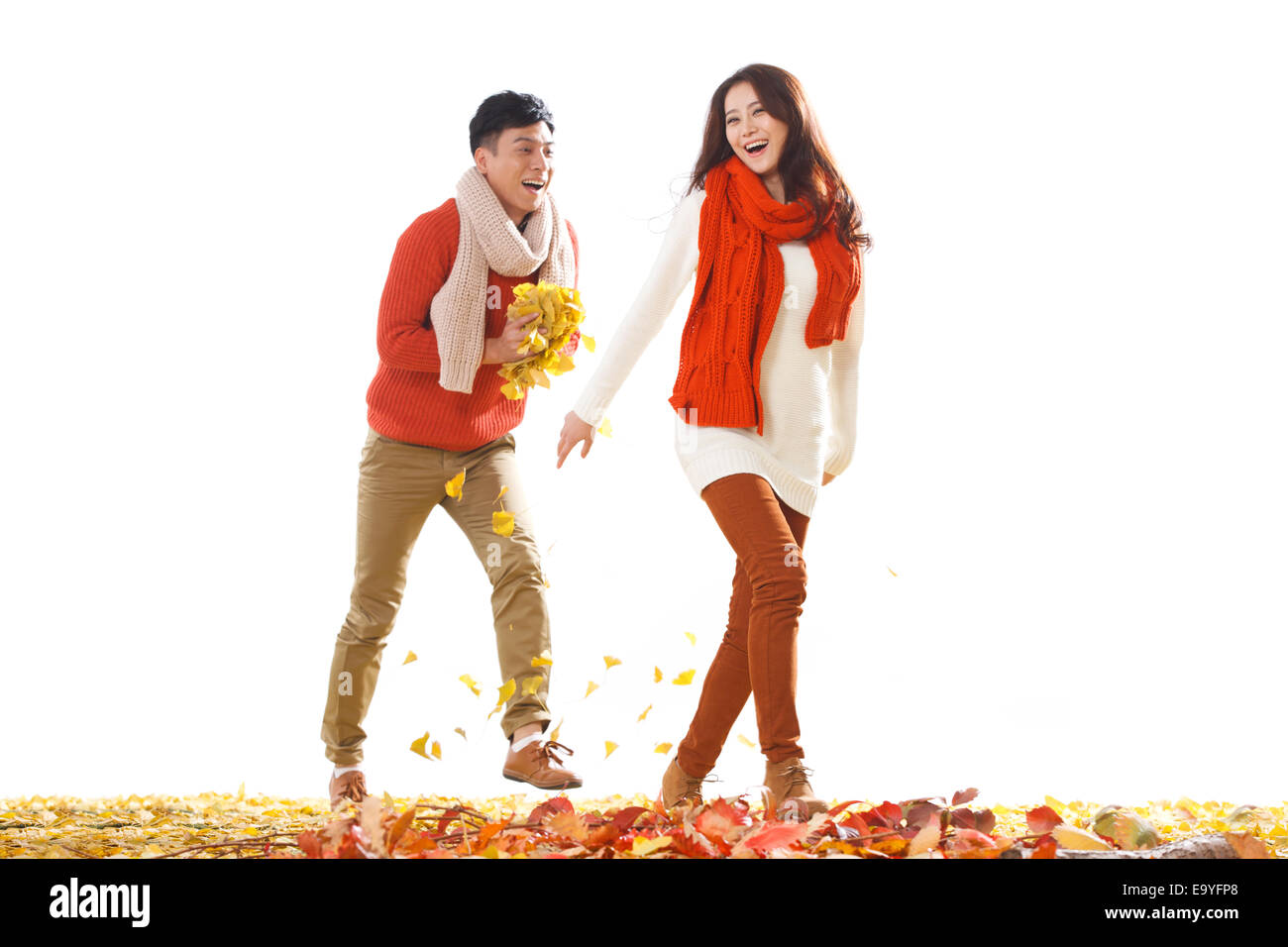 Non white couple nature hi-res stock photography and images - Alamy