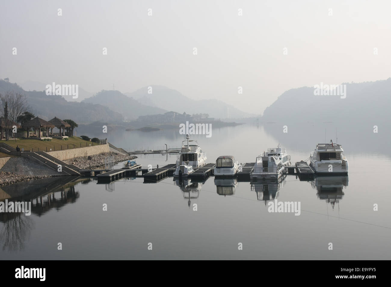 Sky Scenery Qiandao Lake High Resolution Stock Photography and Images ...