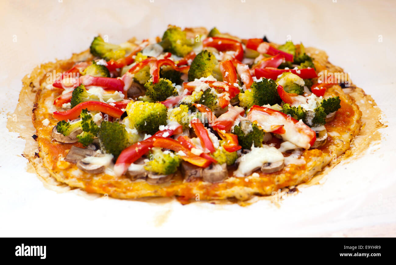 Pizza with vegetables Stock Photo - Alamy