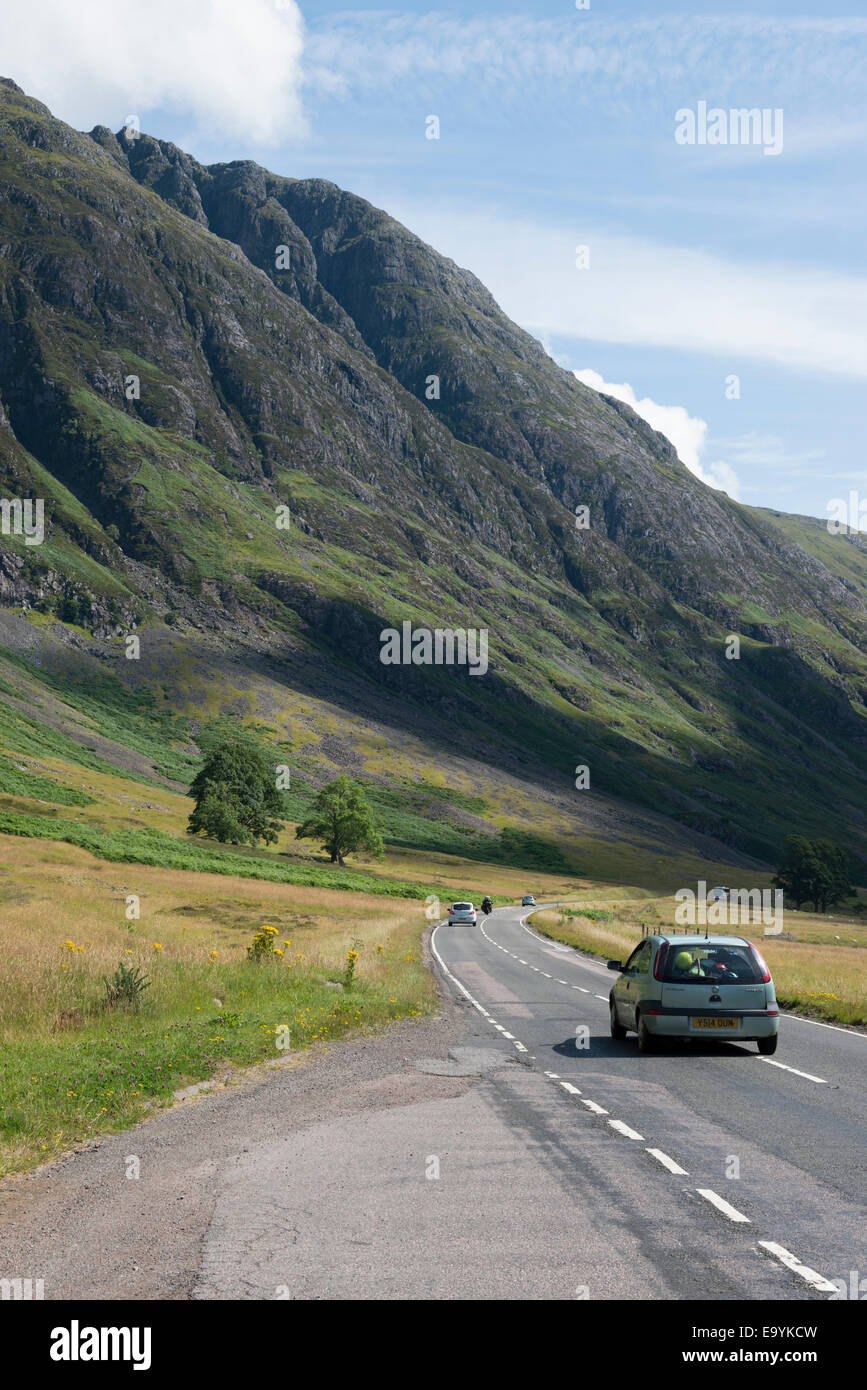 Glen coe road hi-res stock photography and images - Alamy Glen coe road hi-res stock photography and images - Alamy