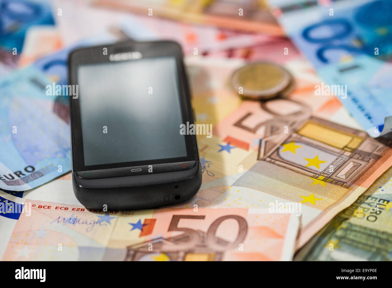 Mobile banking hi-res stock photography and images - Alamy