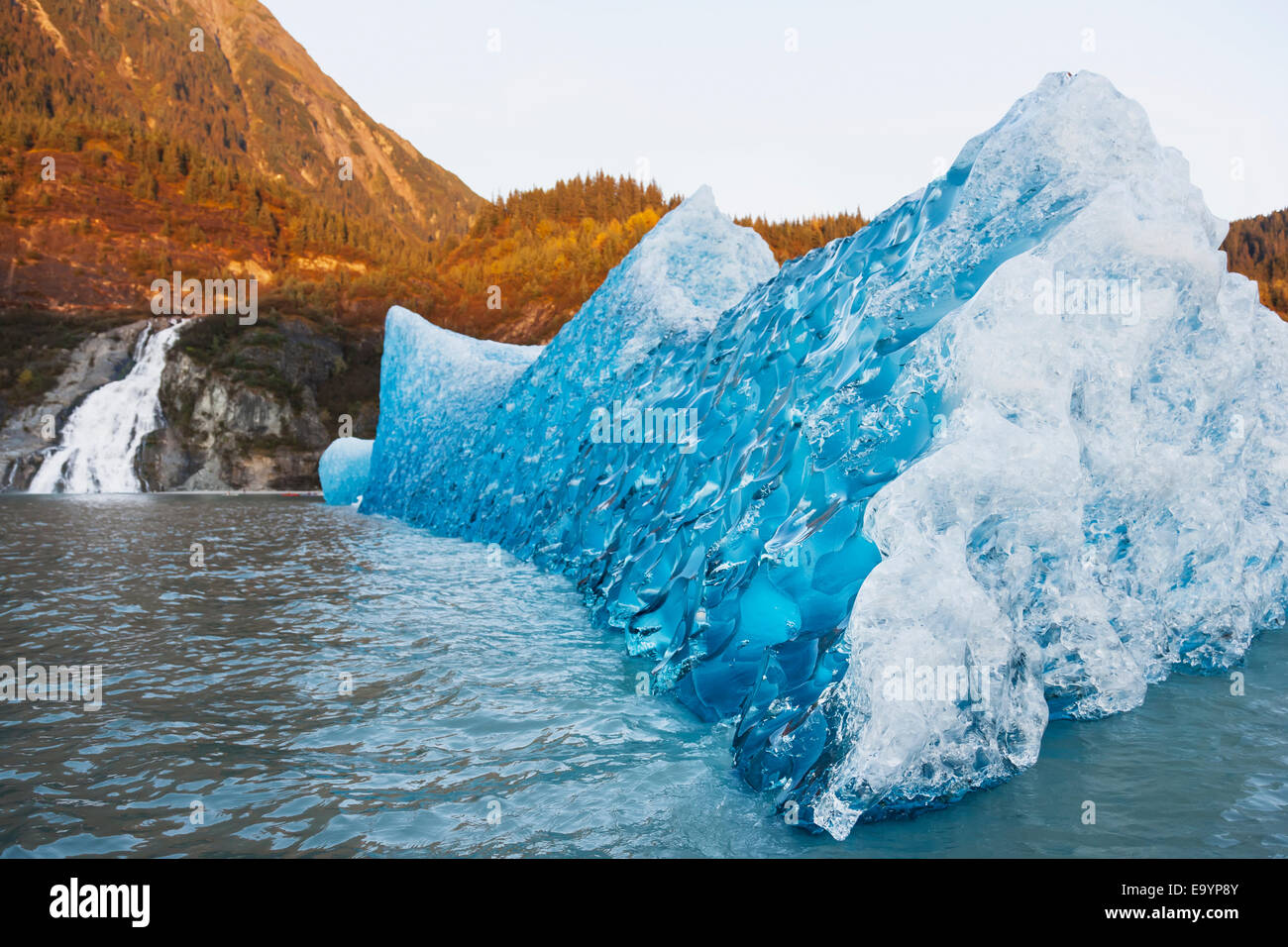 Nugget falls near mendenhall glacier hi-res stock photography and ...