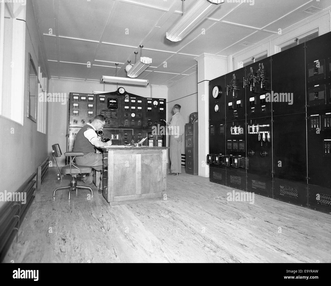 This photograph shows the control room of the Butlers Gorge Power ...