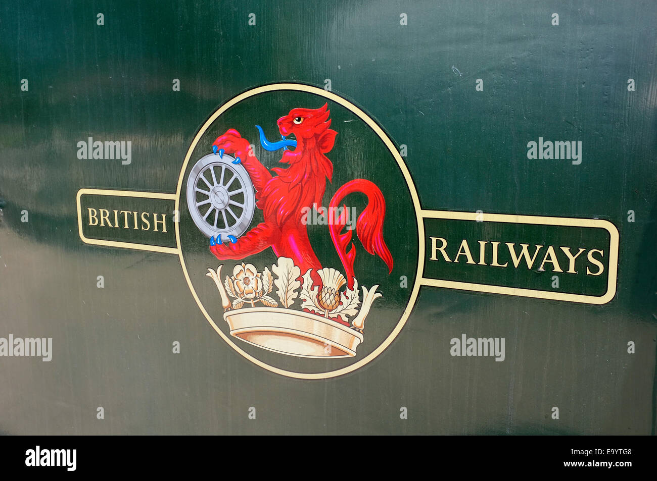 Lion crest on br locomotive hi-res stock photography and images - Alamy