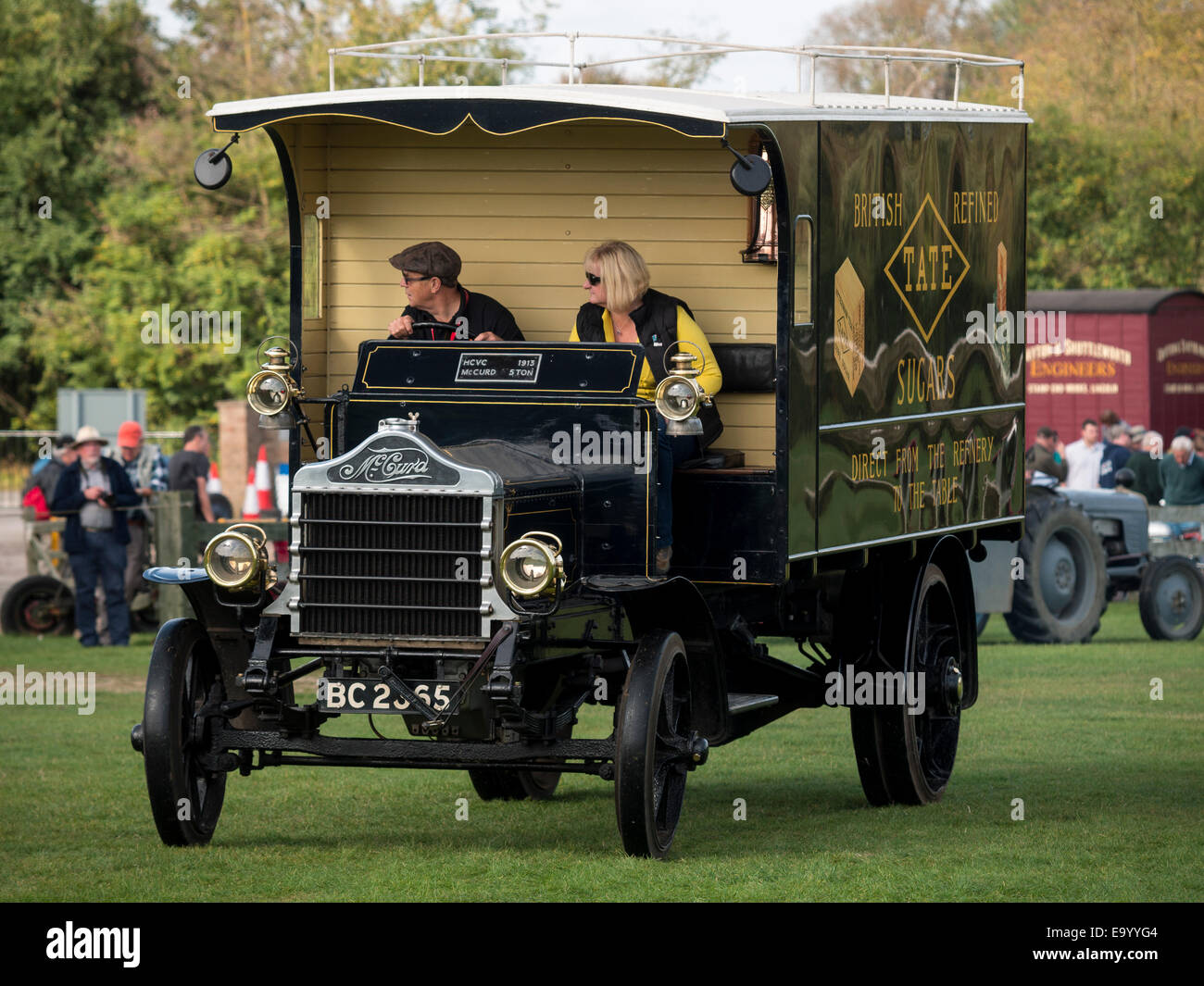 Old lorry driver uk hi-res stock photography and images - Alamy