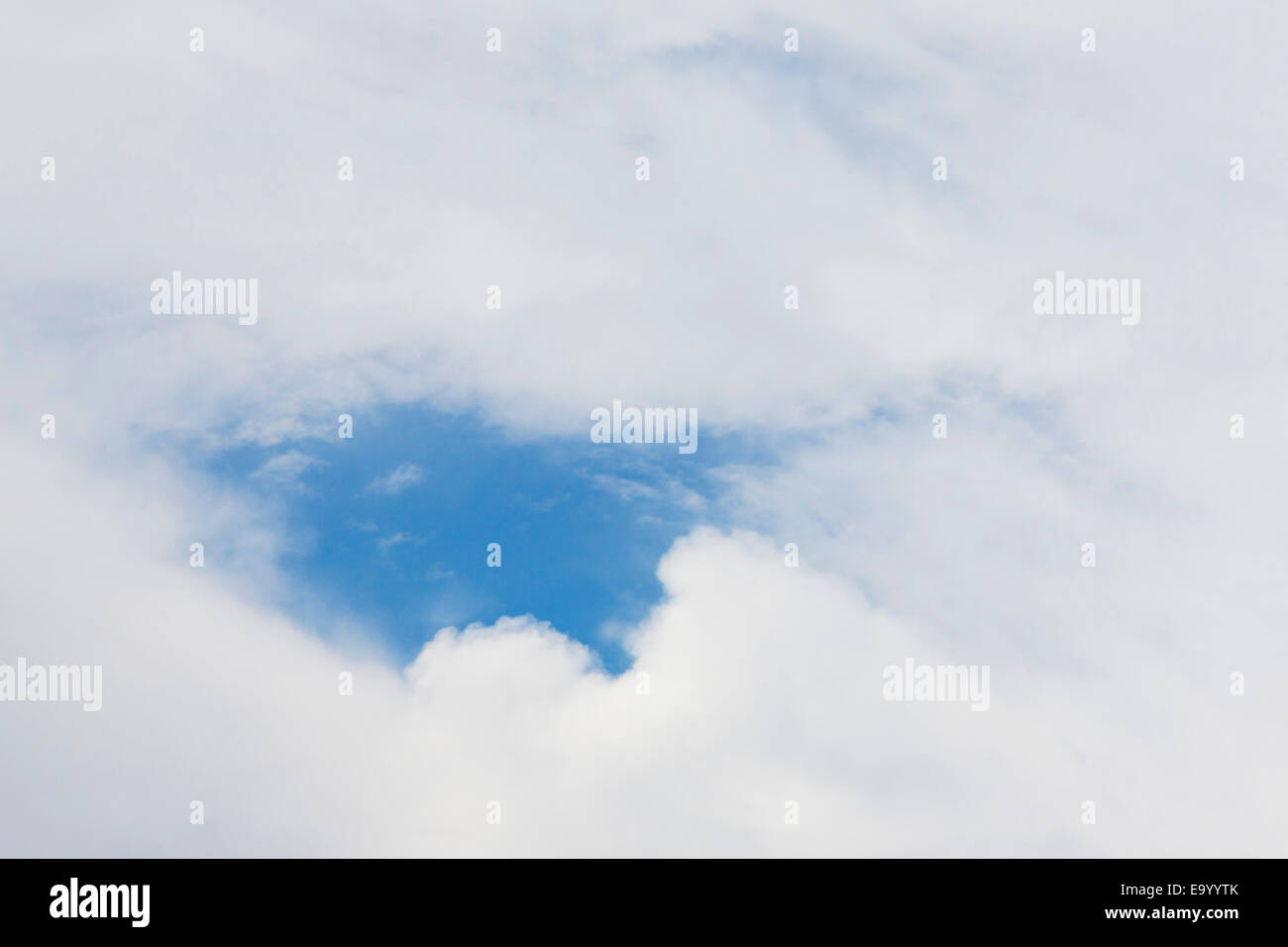 Cumulus clouds shape hi-res stock photography and images - Alamy