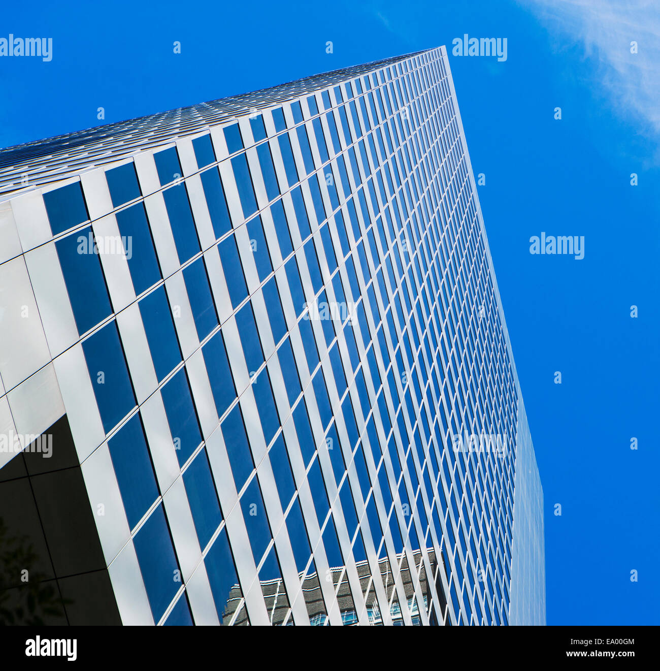 Angled structures hi-res stock photography and images - Alamy