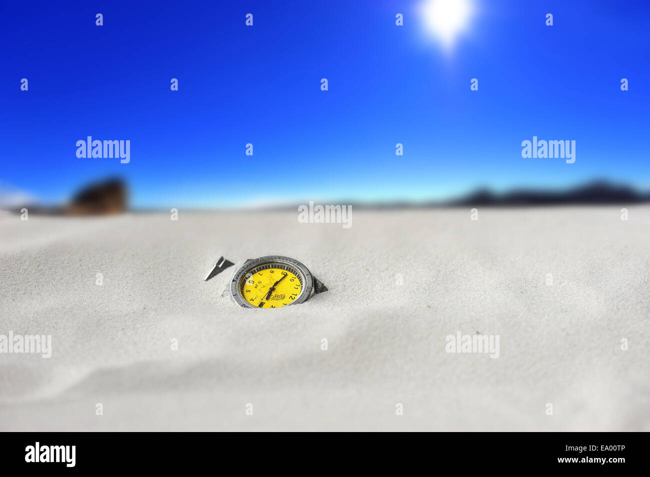 Lost time hi-res stock photography and images - Alamy
