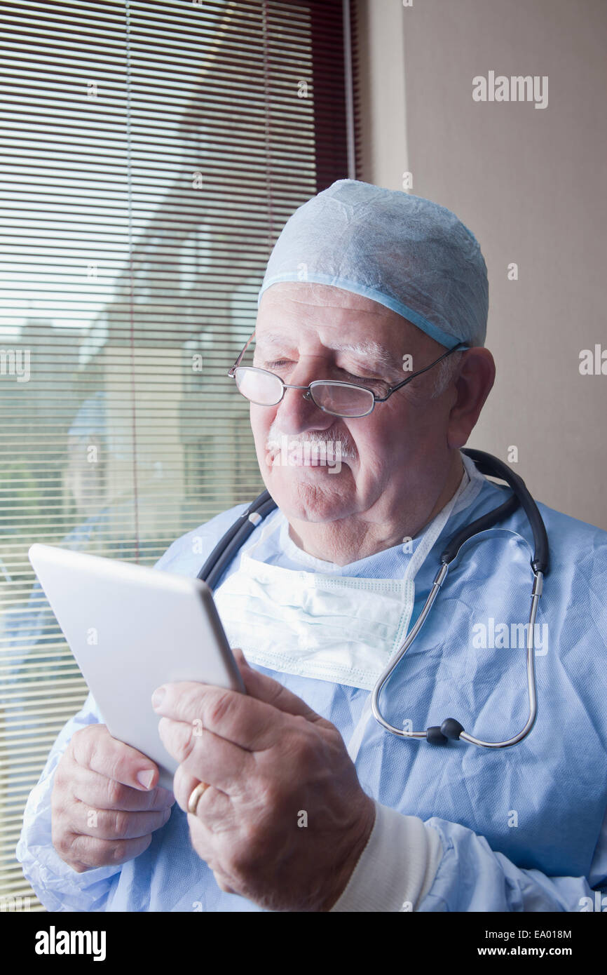 Digital surgery hi-res stock photography and images - Alamy