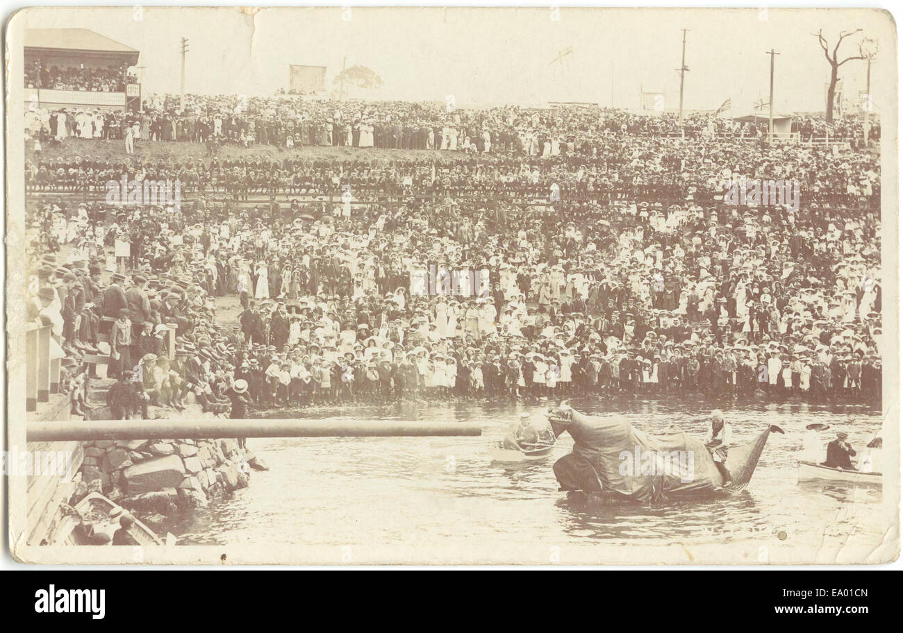 1920s boat hi-res stock photography and images - Alamy