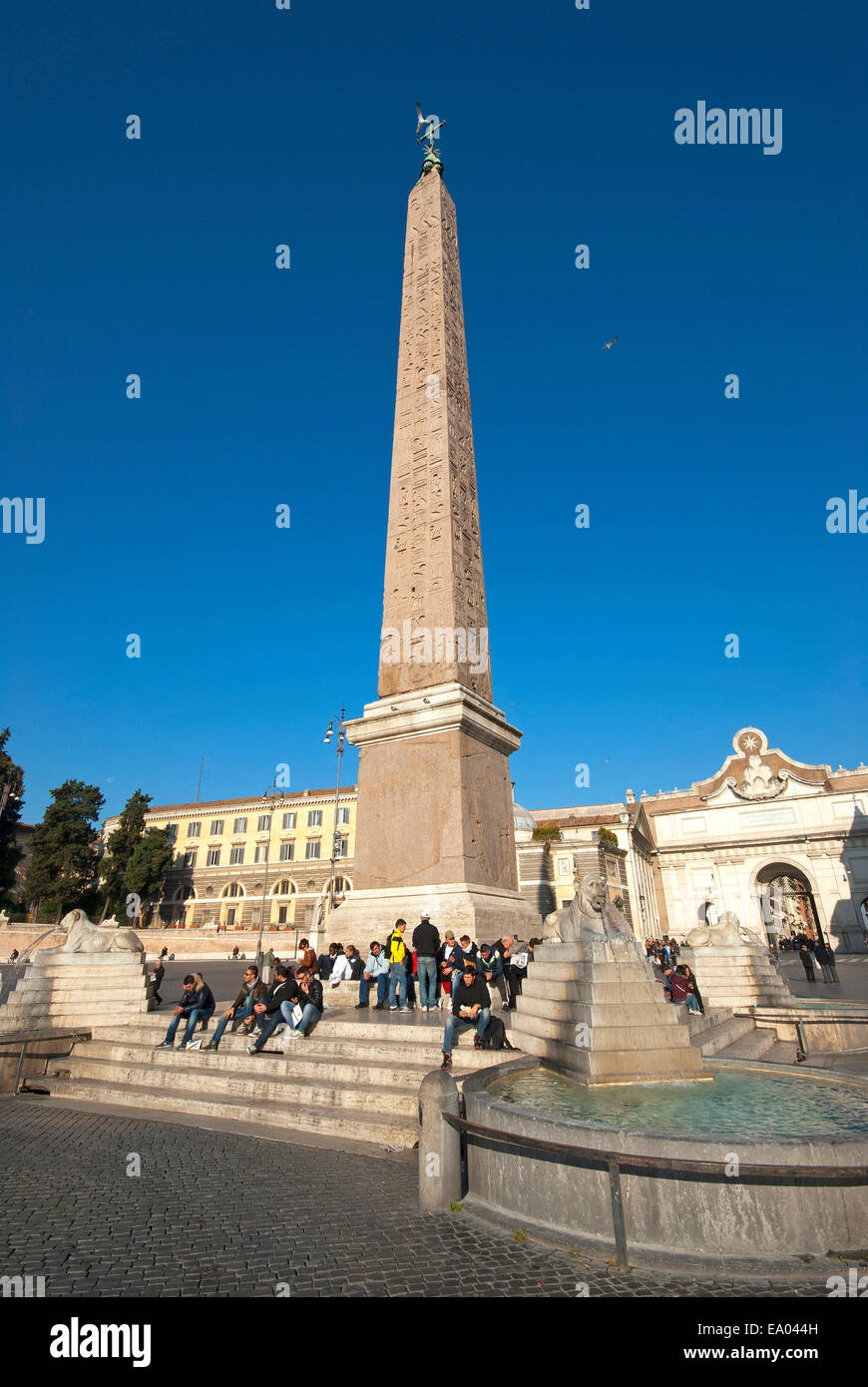Egyptian obelisk, obelisco Flaminio, Piazza del Popolo, Rome, Italy ...