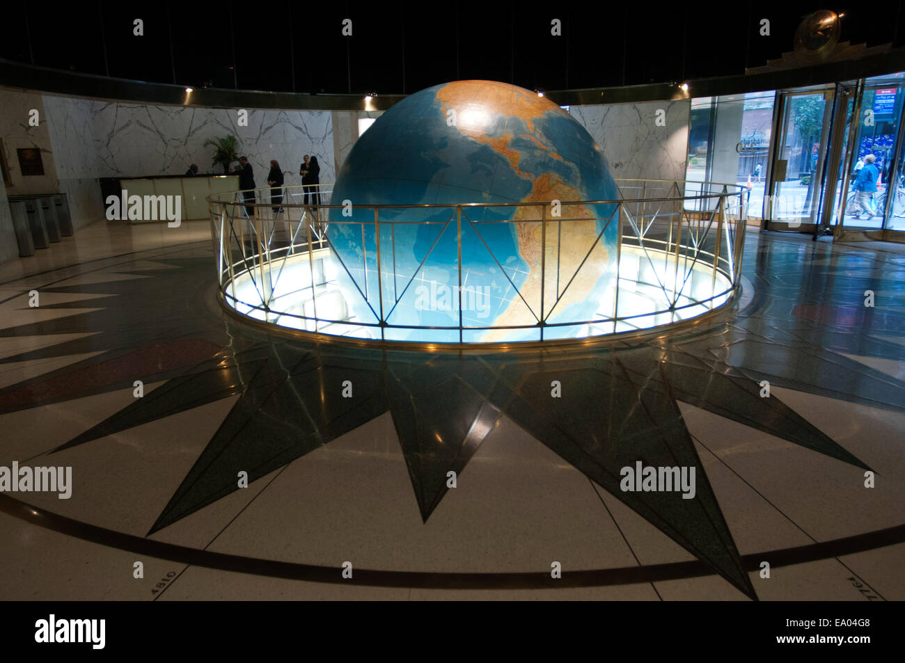 Daily news building new york hi-res stock photography and images - Alamy