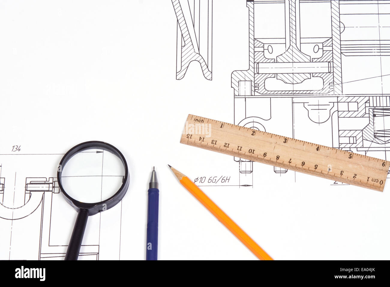Reading magnifier ruler hi-res stock photography and images - Alamy