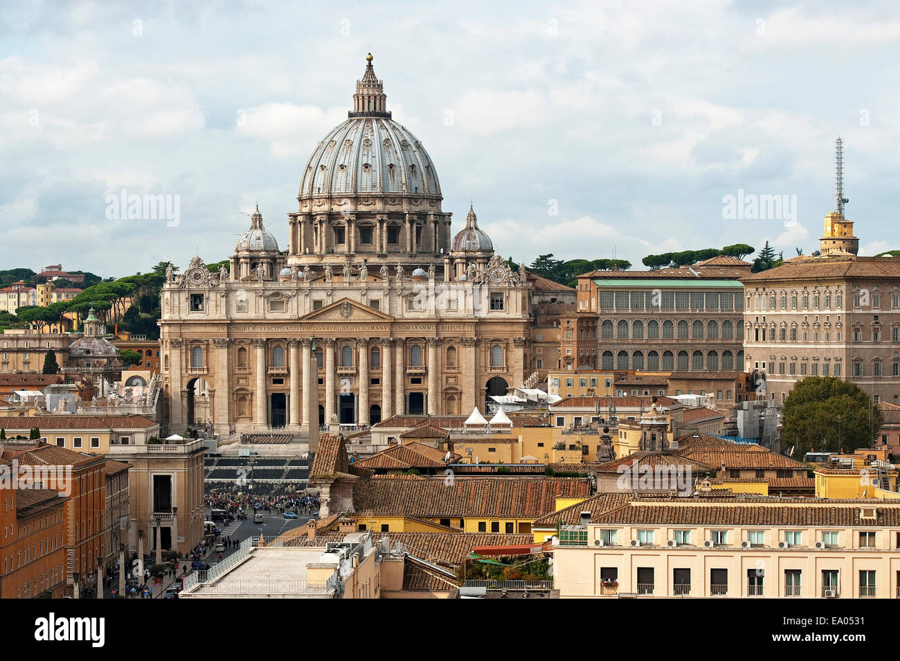 Rome architecture cathedrals hi-res stock photography and images - Alamy