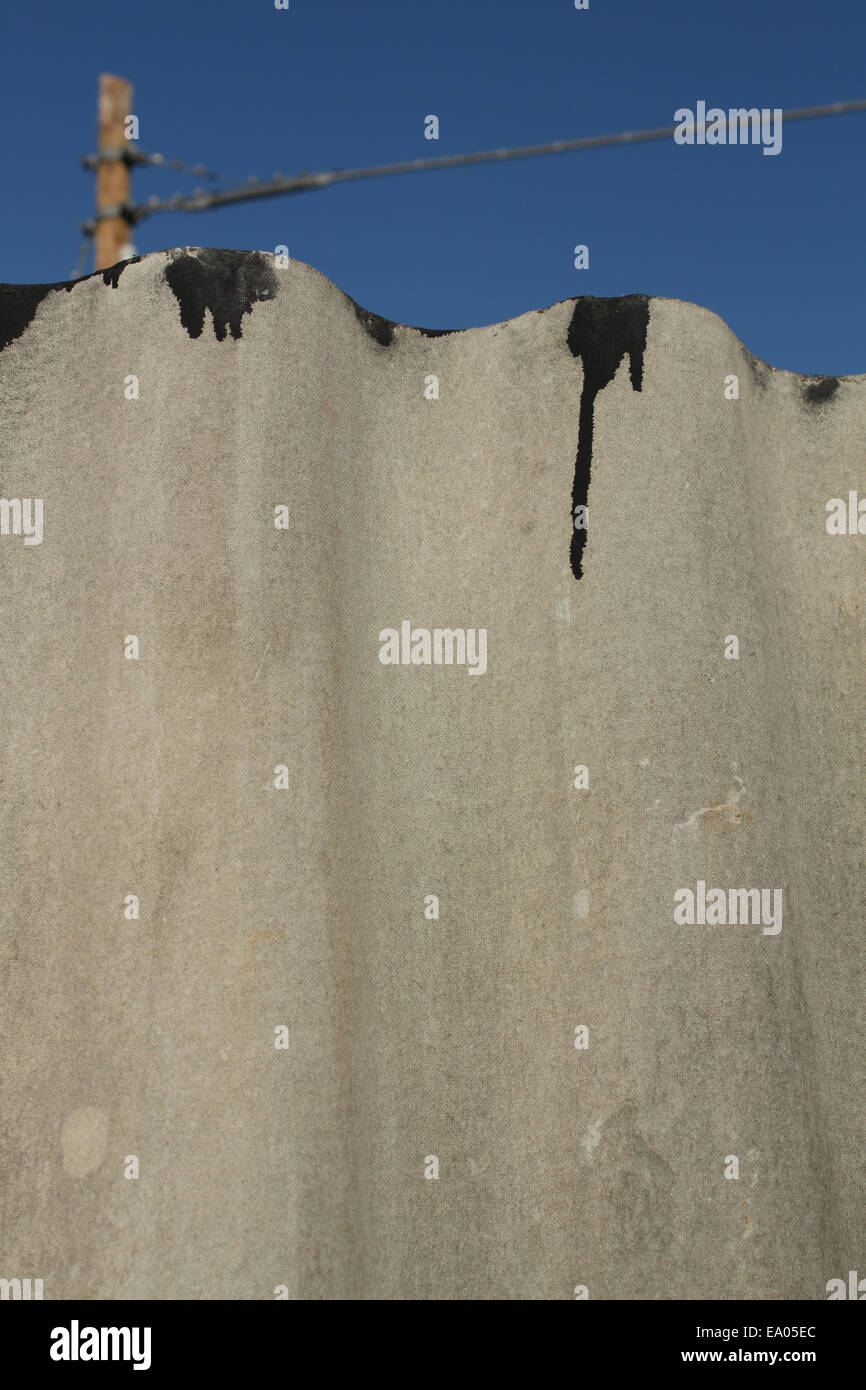 Blue asbestos hi-res stock photography and images - Alamy