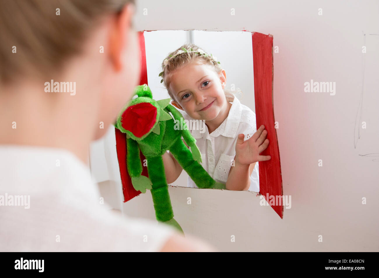 Smiling puppet hi-res stock photography and images - Alamy