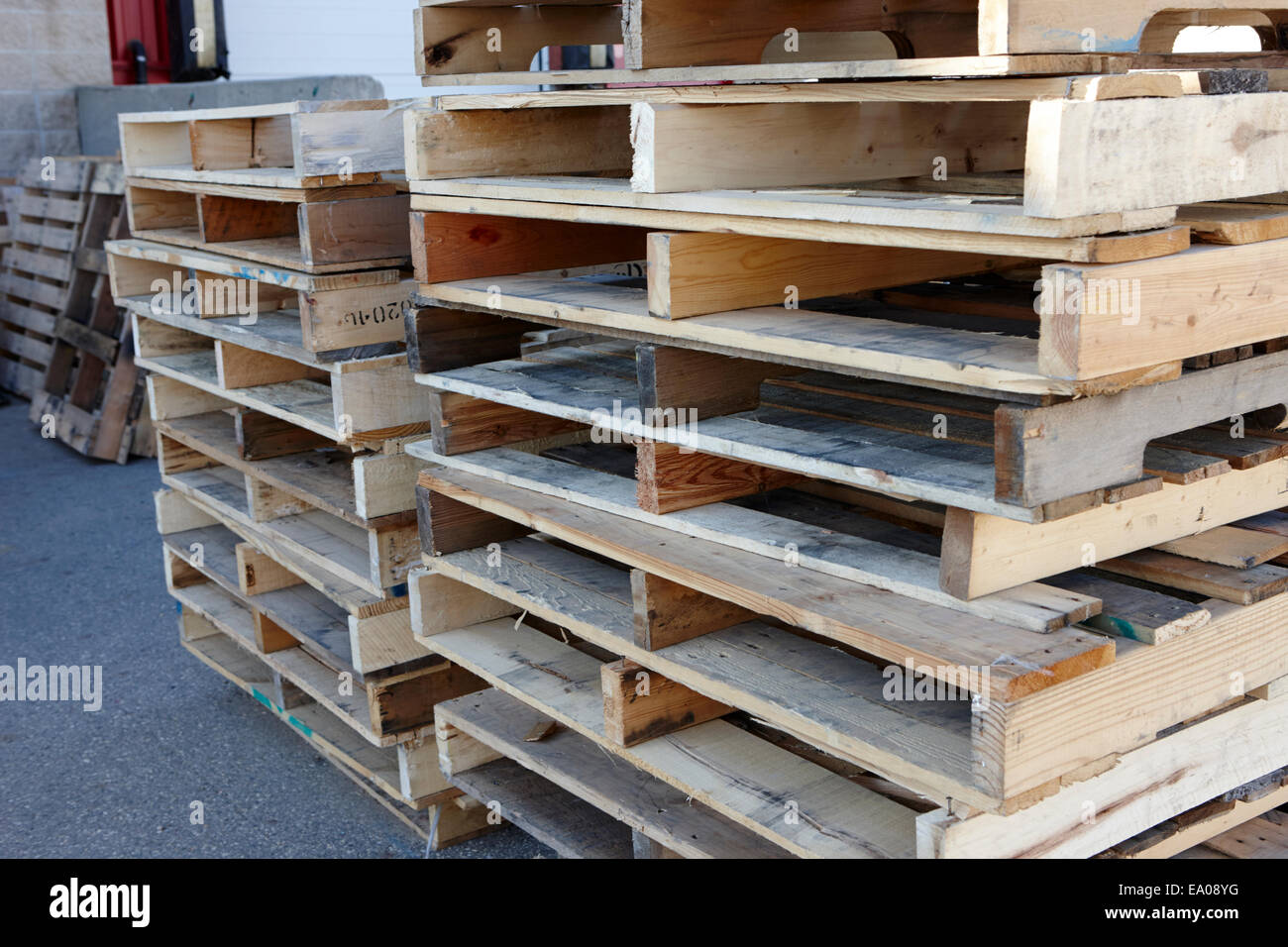Pallet hi-res stock photography and images - Alamy