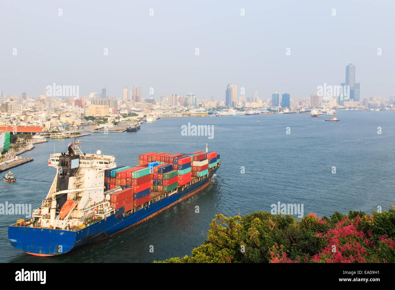Taipei harbor hi-res stock photography and images - Alamy