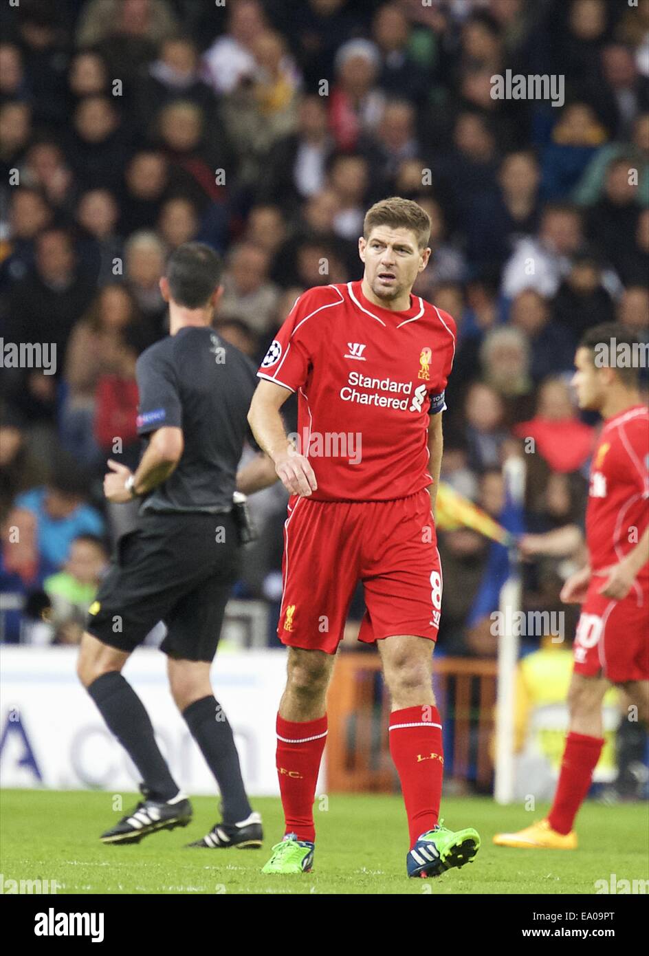 Steven gerrard liverpool hi-res stock photography and images - Alamy