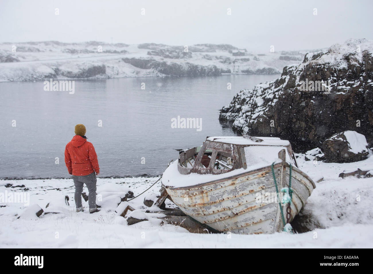 Travel man in winter iceland hi-res stock photography and images - Alamy