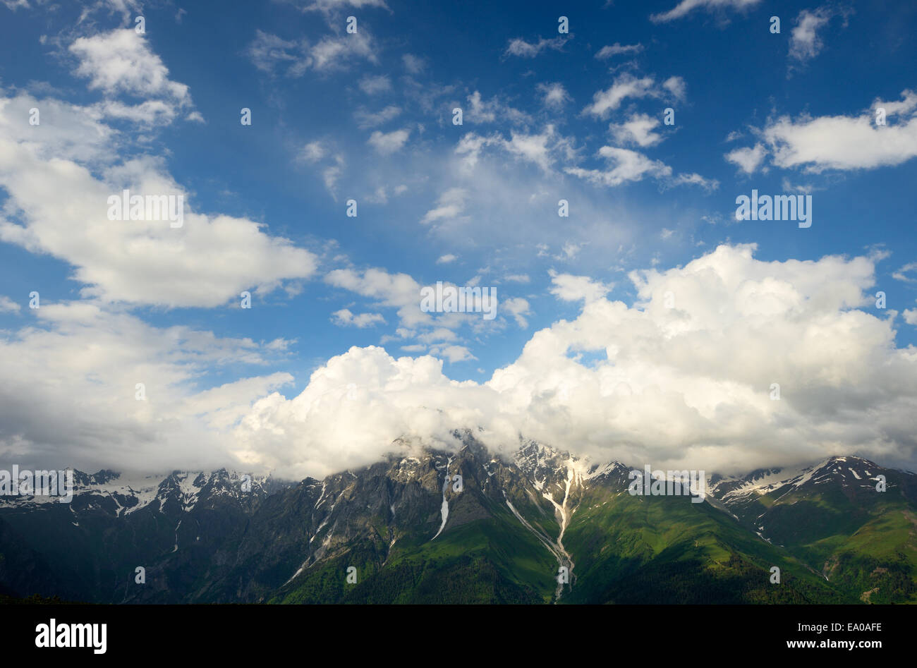 Distant above hi-res stock photography and images - Alamy