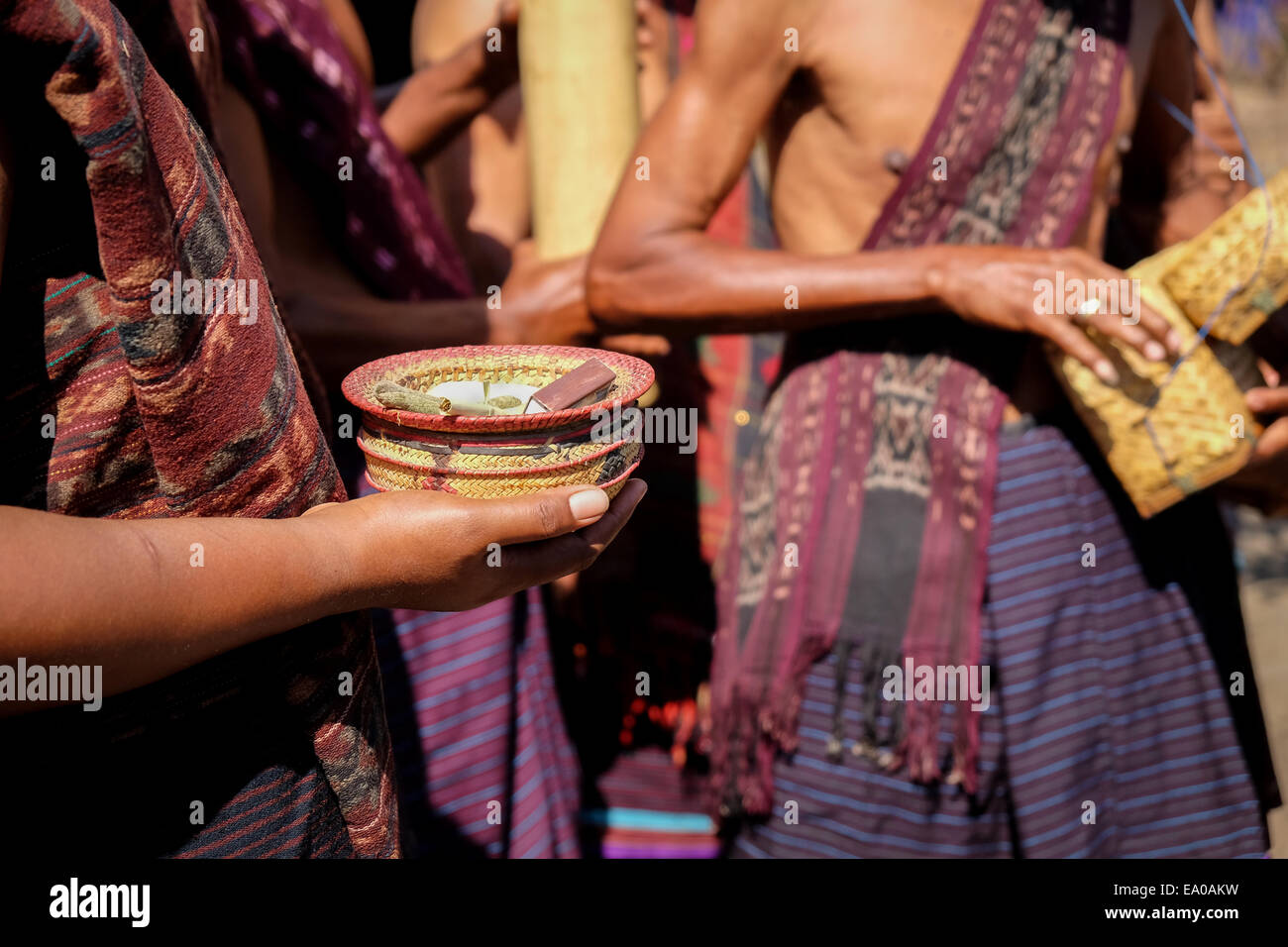 Lembata traditional attire hi-res stock photography and images - Alamy