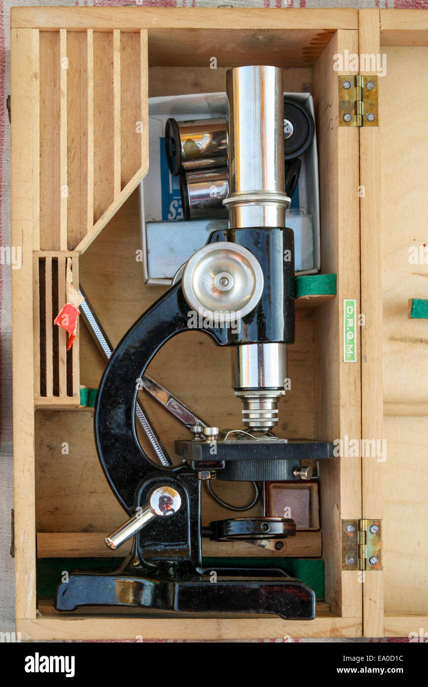 Microscope antique hi-res stock photography and images - Alamy