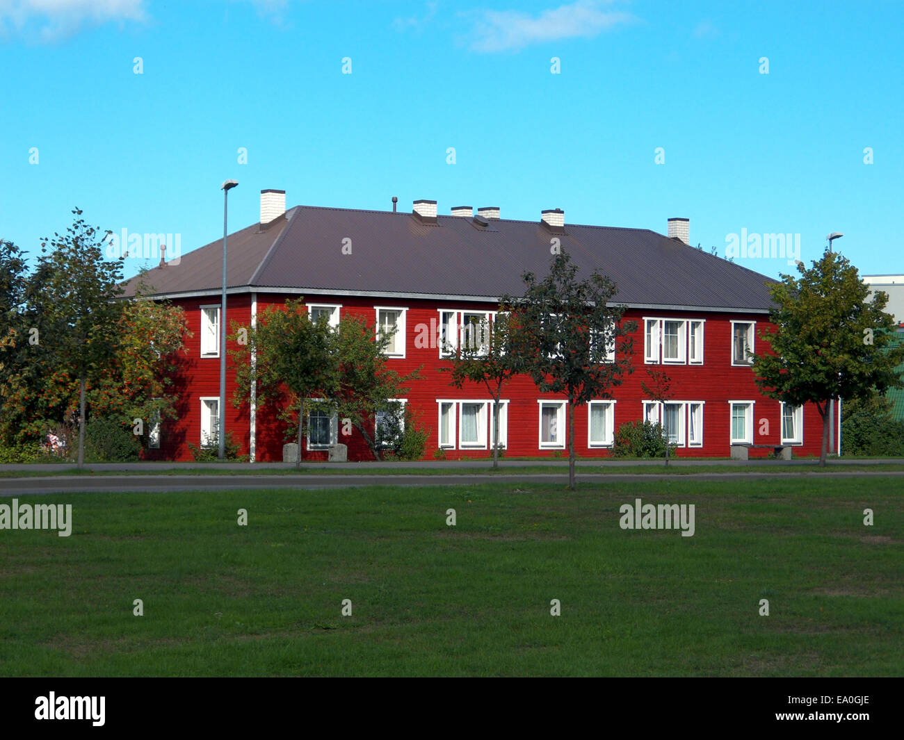 Traditional red house hi-res stock photography and images - Alamy