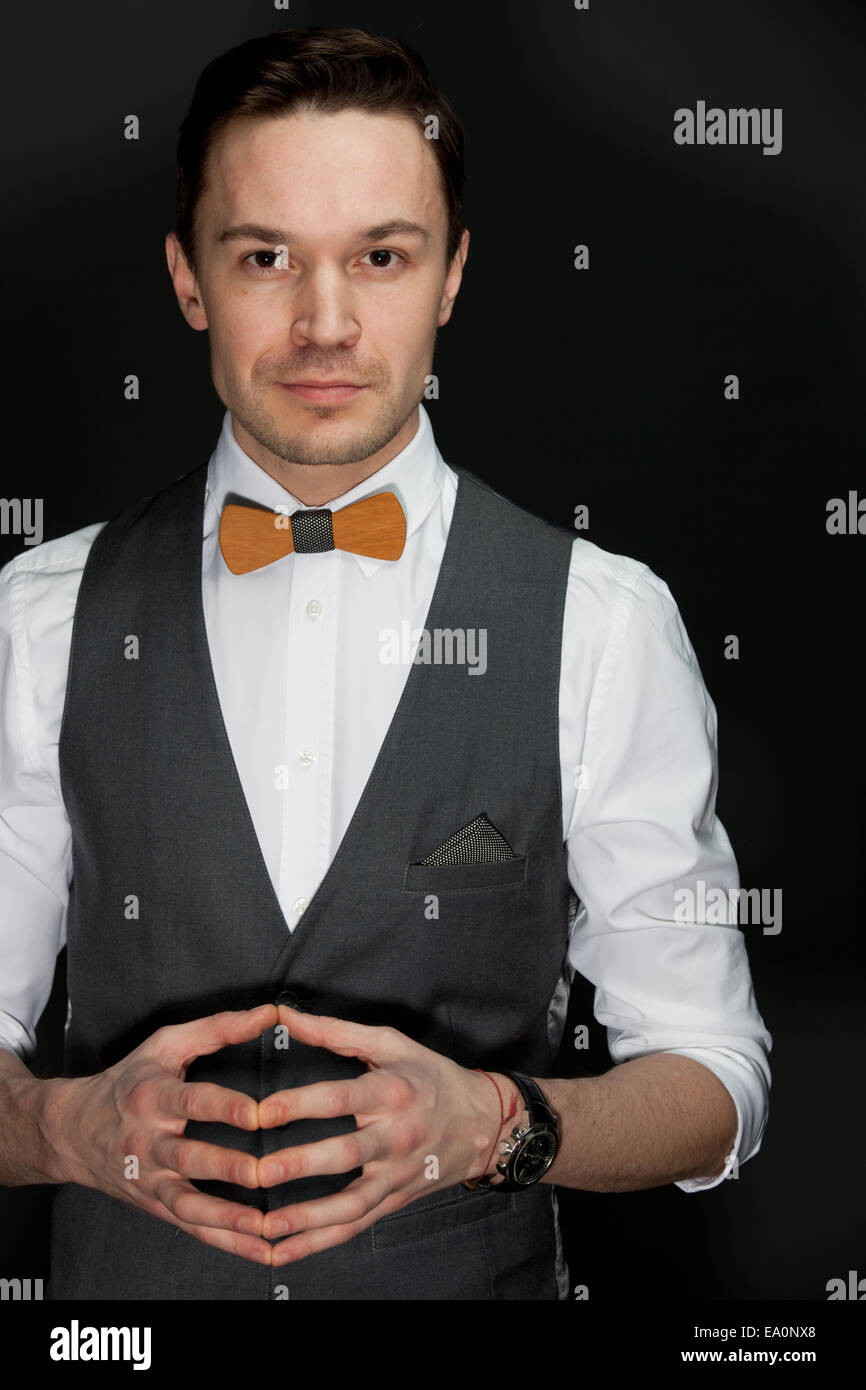 Male waiter in suit hi-res stock photography and images - Alamy