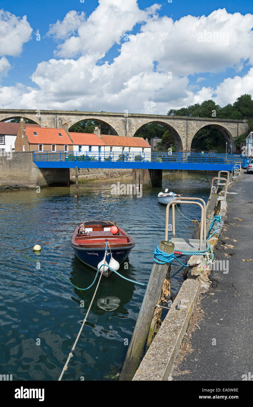 Lower largo harbour lower largo hi-res stock photography and images - Alamy