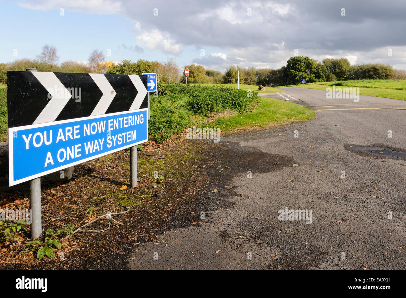 Entering vehicles sign hi-res stock photography and images - Alamy