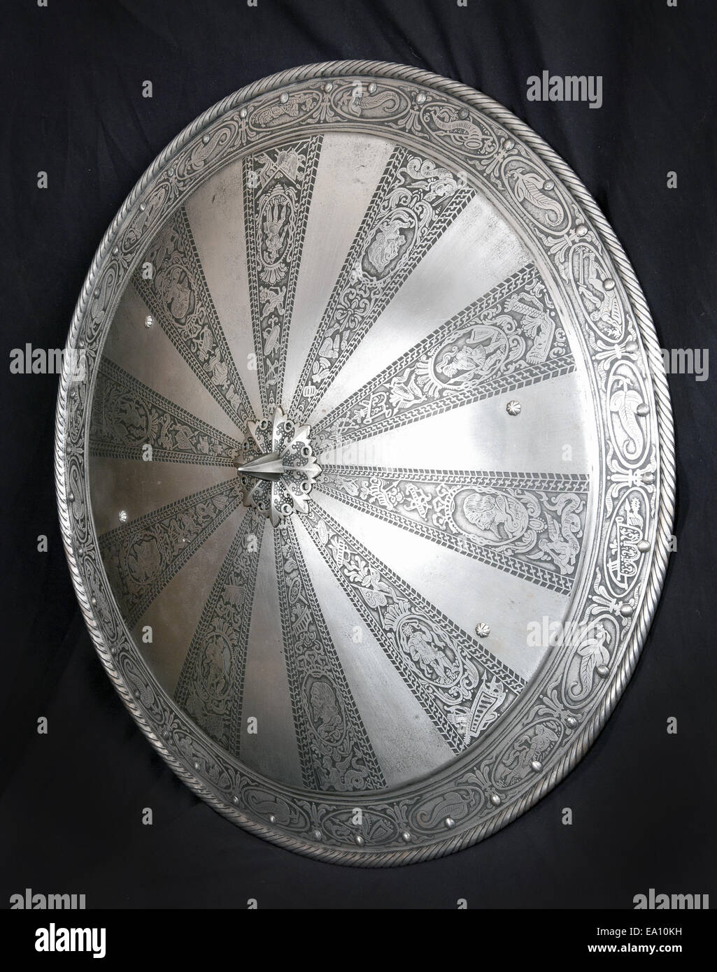 Knightly hi-res stock photography and images - Alamy