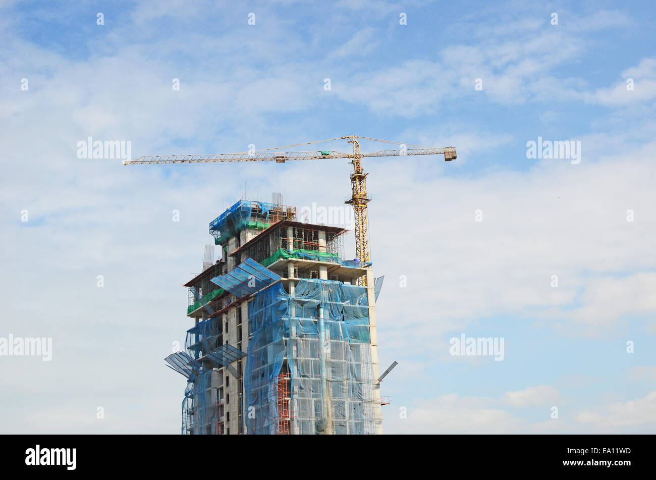 Construction structure beam scaffolding high rise construction hi-res ...
